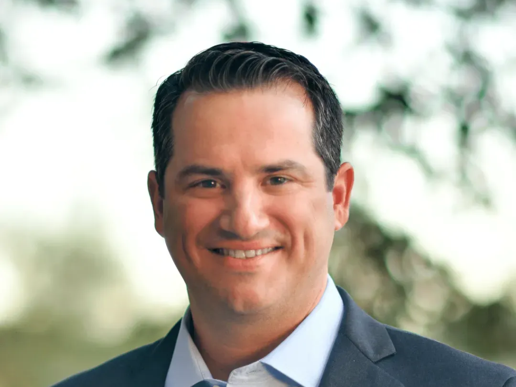 Resia Chief Investment Officer Carlos Gonzalez Recognized as One of CRE's Best Bosses of 2024